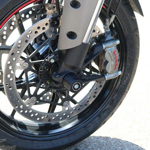 【説明】T-レックス レーシング ドゥカティの様々な車種に適合するフロントアクスルスライダー。転倒した際、ブレーキキャリパー、フロントフォークへのダメージを最小限に抑えるように設計されています。【素材】スライダーはUHMW-PE(超高分子量...