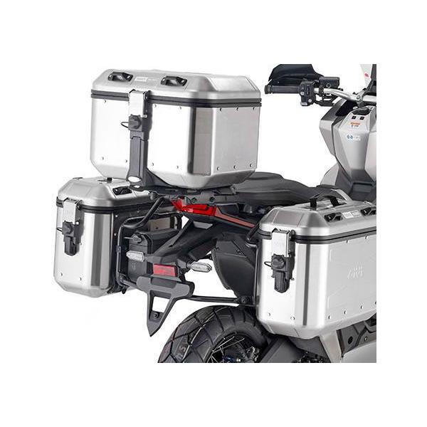 【商品説明】デザイン、機能、耐久性から高い支持を得ているイタリアンメーカーGIVI(ジビ)の、ホンダ X-ADV専用 MONOKEY サイドケースホルダーです。直径18mmスチールチューブを使用したパニアケースマウント。MONOKEYシステ...