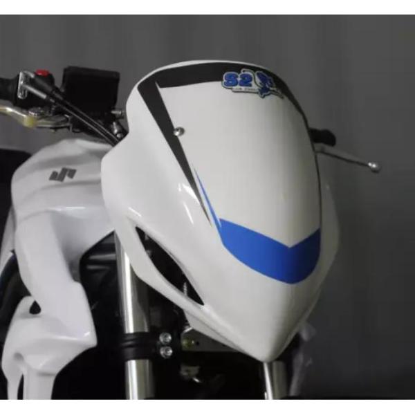 【商品説明】S2コンセプトのSV650用フォークフェアリングです。流線形の尖ったデザインのレース用フロントフェアリングカウルです。未塗装商品ですので、デカールを貼ったり、お好みのカラーに塗装して使用できます。ファイバーグラス製取り付け部品は...