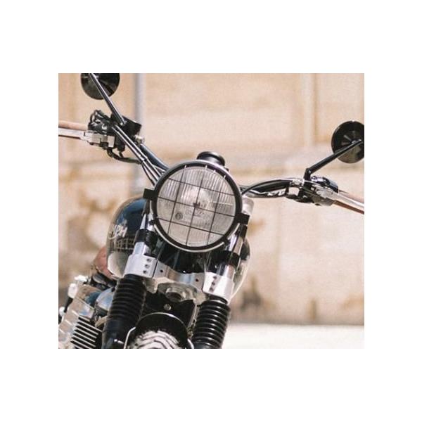 【商品説明】スペインのメーカー、Tamarit（タマリット）の空冷ボンネビル/スラクストン用ヘッドライトグリル 「サンタマリア」直径は165mmです。取り付けも簡単ですので、イメージチェンジにオススメです。※車両装着画像はイメージです。【適...