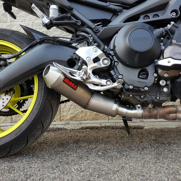 【商品説明】イタリアのマフラーメーカー、MASS Exhaust(マス エキゾースト)のトレーサー900用ステンレス スリップオンマフラーです。最先端の製造技術とハイレベルなデザインによって、パフォーマンスと美的外観の理想的な組み合わせを提...