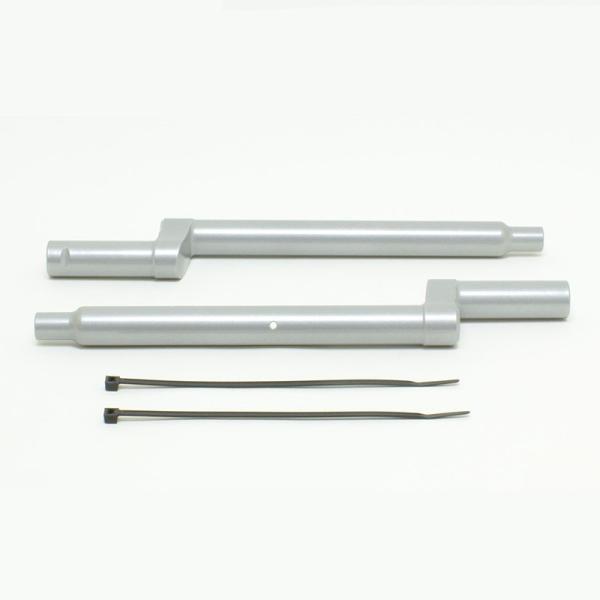 【商品説明】ハンドルバーの取り付け位置をライダー側に近づけるハンドルバーです。より上体をリラックスした位置でキープする事が出来、長時間の運転の疲労を軽減します。配線等は標準長のままで対応できます。移動量（標準比）上側：1-1/4" (32m...