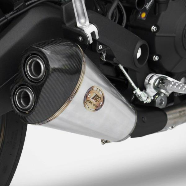 【商品説明】DUCATI モンスター797用のスリップオンマフラー。ステンレス製サイレンサーとカーボンファイバー製エンドキャップ。カーボン製のヒートシールドが付属します。仕上げはサテンまたはブラックから選択可能。消音バッフルは取り外し可能で...