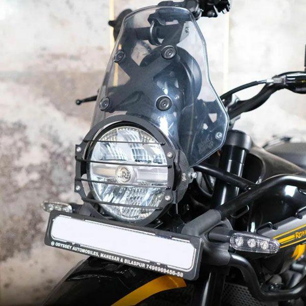 【商品説明】ロイヤルエンフィールド ヒマラヤ 21用ヘッドライトガード タイプ 3 ブラック羽石等からヘッドライトを守りますステンレススチール製取付簡単取付に必要な備品は含まれています【適合車種】Royal Enfield（ロイヤルエンフィ...