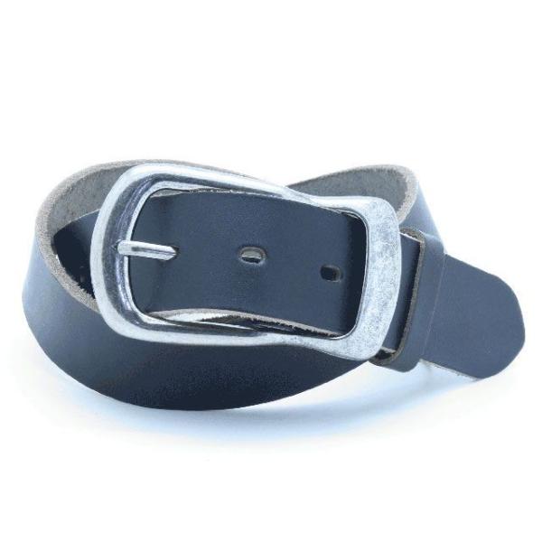 ●メーカー名：LOCAL WORKS(ローカルワークス)●商品名：CLASSICO 40mm幅 AERO DYNAMIC BUCKLE BELT（ネイビー）メーカー品番：RC-063Lネイビー牛革フリー栃木レザークラシコを使用したベルト※画...