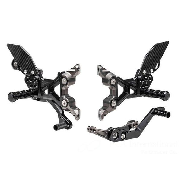 ●メーカー名：ギルズツーリング / GILLES TOOLING●商品名：バックステップ FXR（ブラック）メーカー品番：FXRBM05BJANコード：4251792705208M1000RRS1000RRブラック調整範囲6 方向調節可能高...