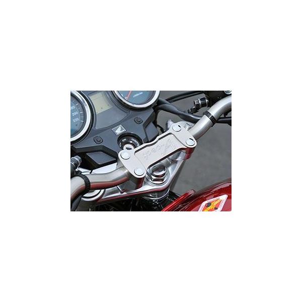 ●メーカー名：ヤマモトレーシング / YAMAMOTO RACING●商品名：CB1100 SPEC-A ハンドルクランプメーカー品番：00017-01JANコード：4521717005042CB1100チタンゴールドアルミ削りだしSTDハ...