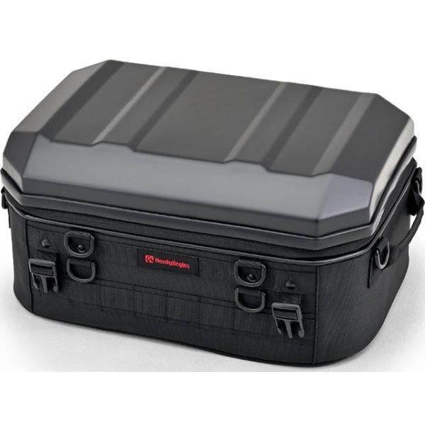 ●メーカー名：ヘンリービギンズ / HenlyBegins●商品名：DH-773 シェルシートバッグ25（ブラック）メーカー品番：48667JANコード：4909449644324ブラック最大積載重量：7kgトップシェル：ポリカーボネート（...