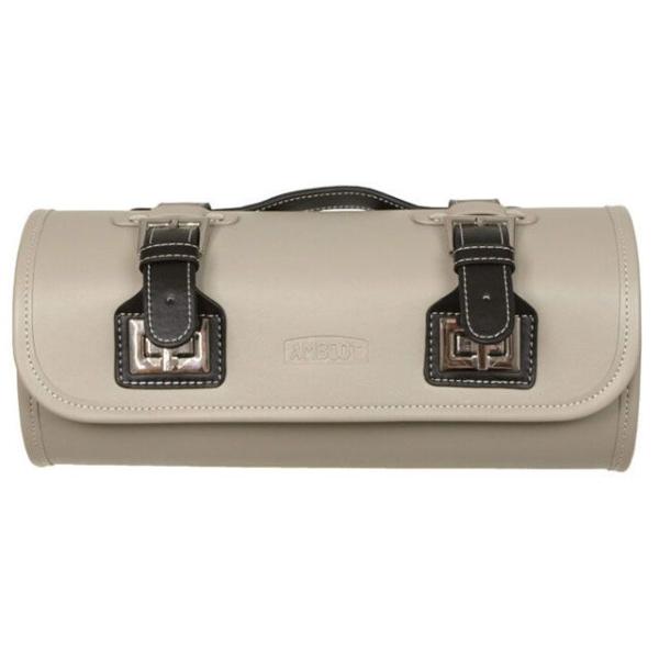 ●メーカー名：アンブート / AMBOOT●商品名：AMBOOTツールバッグ（アイボリー）メーカー品番：AB-TOOL04JANコード：4516076001569アイボリーサイズ：約2.3L本体重量：約0.7kg付属品：本体、取付ベルト2本...