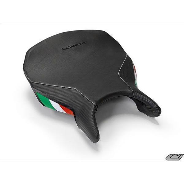 ●メーカー名：ルイモト / LUI MOTO●商品名：フロント シートカバー Team Italiaメーカー品番：LM-1042102JANコード：4589678390751749999ブラック/CFブラック/ガンメタ/グリーン/ホワイト/...