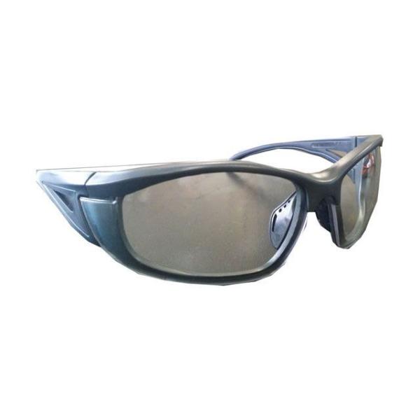 ●メーカー名：坂謙 / SAKAKEN(サカケン)●商品名：安全保護メガネ ZGS-1JANコード：4949908090835■日用大工からプロまで幅広いニーズ??に対応できる、ポリカーボネート製の安全メガネです。※画像はイメージです。
