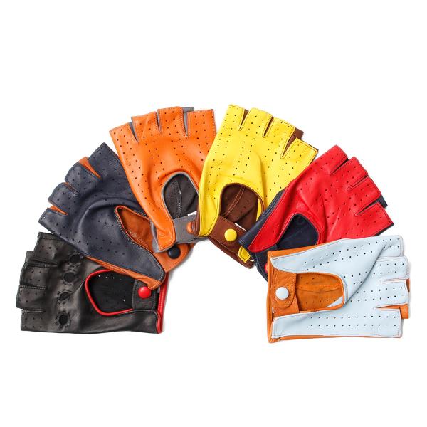 対照的なカラーのコンビネーションが目を引くツートンカラーグローブ。しなやかなレザーの着け心地の良さはもちろんですが、お気に入りの愛車の室内に置かれている様も絵になる、アカバらしい存在感のあるグローブです。機能性、着け心地、ファッション性と3...