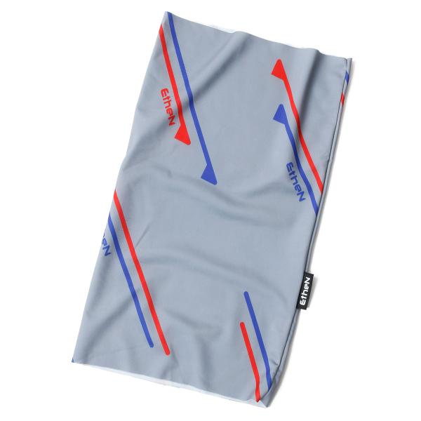 ポリエステル素材と、機能性素材であるクールマックスを織り混ぜたネックチューブ。首元のアクセントや、ちょっとしたときの代替マスクというだけでなく、 ヘルメット着用時のライナーとして、あるいは単に首元のウォーマーとして様々な用途に使用可能で、女...