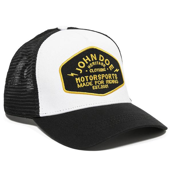 John Doeオリジナルのトラッカーキャップ。通気性のあるメッシュとコットンツイルを組み合わせた5パネル仕様で、フロントにはブランドロゴのパッチを配置。背面のスナップバックでサイズ調整が可能です。