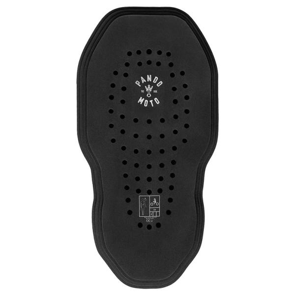 PANDO MOTOジャケットのバックポケットにぴったり収まるバックプロテクターです。耐衝撃性に優れたNitriteとPolynorborneneを混合し4層構造で作られています。マルチインパクト対応のメモリーフォームが衝撃を効果的に分散し...