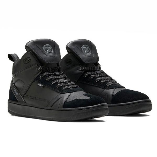 カジュアルなデザインでありながら、ソールはタイヤメーカーのミシュラン〓二重密度加硫ラバーソール。SPIDI 社が日本の東レと共同開発し、30年以上の実績がある耐久性の高いバイク専用 防水透湿生地【H2OUT】の技術が採用されています。アンク...