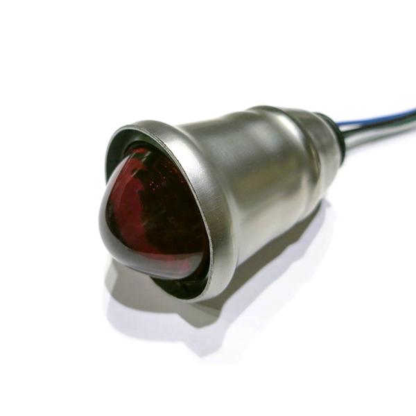 プレス絞り加工によるステンレス一体成形ボディーのテールランプです。深い色合いのガラスレンズ・滑らかな曲線を描くボディーが古めかしい雰囲気を醸し出します。視認性が良く球切れにも強いLEDバルブを使用していますが、ノーマルバルブも使用出来ます。...