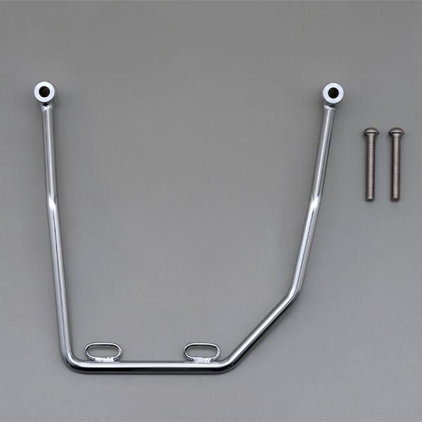 外側へ適切な張り出し、縦方向の充分な長さでリアサス、リアアクスルに接触しにくい形状を実現。サドルバッグへの擦り傷を極力低減できます。●スチール製クロームメッキ仕上げ●丸棒部φ10※市販のリアサスに交換している車両では、サドルバッグサポートが...