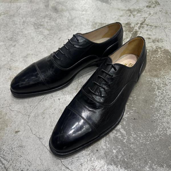 ブランド：GERMINAL（ジェルミナル）商品名：レザー ドレスシューズ 短靴特徴：ウッドソールレースアップカラー：ブラックJP靴サイズ：25cm、US靴サイズ：7、高さ：約9cm、アウトソール：約29.5cm、ワイズ：約9.5cm、ヒール...