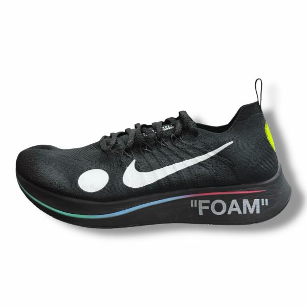 ブランド：NIKE（ナイキ） × OFF-WHITE（オフホワイト）商品名：Zoom Fly Mercurial Flyknit型番：AO2115-001特徴：NIKE LABからファッションデザイナーVIRGIL ABLOH氏が手掛けるブ...