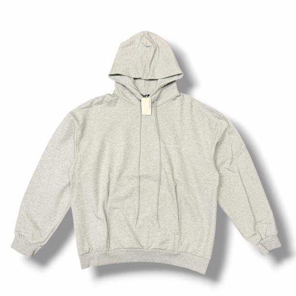 ブランド：Post Archive Faction（ポストアーカイブファクション）商品名：8.0 HOODIE RIGHT型番：8.0 THR-G特徴：フードドローコードフロント胸部ロゴプリント裾袖リブ仕様シンプルなデザイン起毛カラー：グレ...