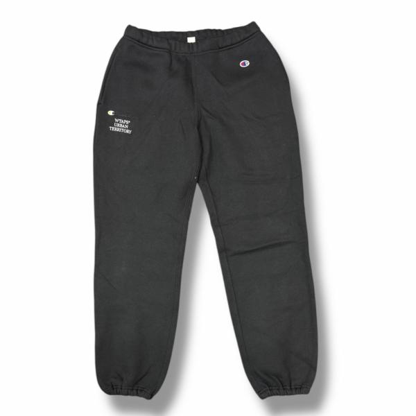 ブランド：WTAPS（ダブルタップス） × Champion（チャンピオン）商品名：2022AW SWEAT PANT URBAN TERRITORY型番：C8-X214特徴：高密度に編み立てて適度なハリとコシを生み出したスウェット素材「S...