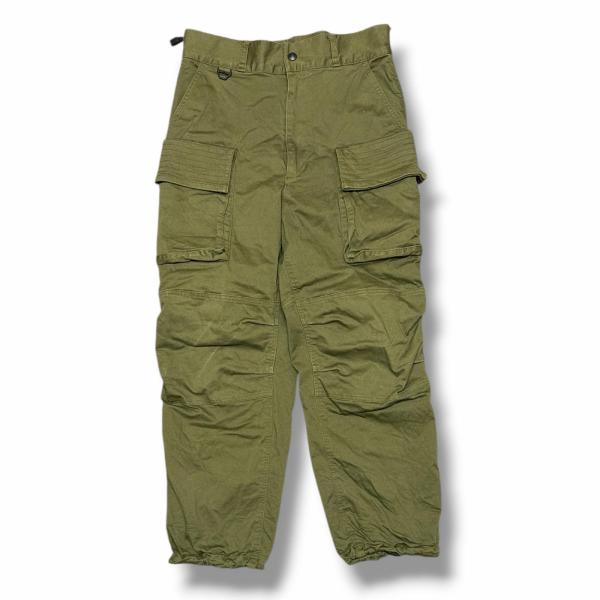 ブランド：ripvanwinkle（リップヴァンウィンクル）商品名：2024AW Bush Pants型番：RB-606特徴：ミリタリーテイストなデザインがインパクト大のアイテム。ロイカという伸縮性に富んだ希少なウレタン繊維を使用する事によ...