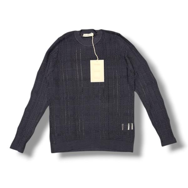 ブランド：Our Legacy（アワーレガシー）商品名：2025SS FORMAL ROUNDNECK型番：M2253FW特徴：漁網は、洗練されたニットウェアやクロシェに。ボトルキャップや貝殻、釣り竿など浜辺で拾った小物から作られたジュエリ...