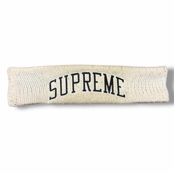ブランド：Supreme（シュプリーム） × NEW ERA（ニューエラ）商品名：2018AW Sequin Arc Logo Headband特徴：スパンコールヘアバンドフロント刺〓ロゴコラボモデルカラー：ホワイト表記サイズ：F縦幅：約8...