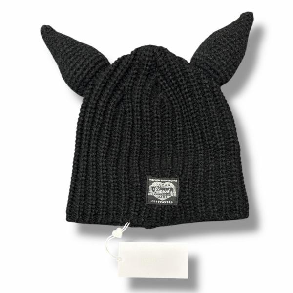 ブランド：BASICKS（ベイシックス）商品名：Devil Beanie型番：S3.5-1207特徴：ユニセックスローゲージ参考上代：13200円カラー：ブラック表記サイズ：F高さ：約20cm素材：アクリル100%付属品：タグ商品状態：未使...