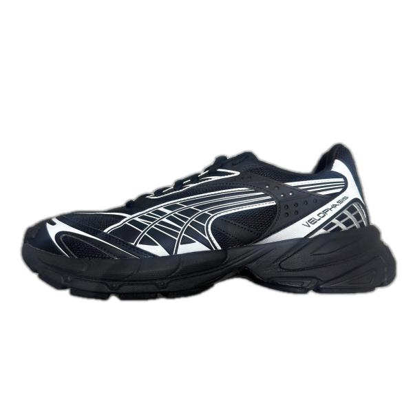 ブランド：PUMA（プーマ）商品名：VELOPHASIS ALWAYS ON型番：395908 02特徴：ヴェロファシスは、新しい物とオーセンティックな物をブレンドしたデザインの美学から生まれました。このシルエットは過去のプーマ パフォーマ...