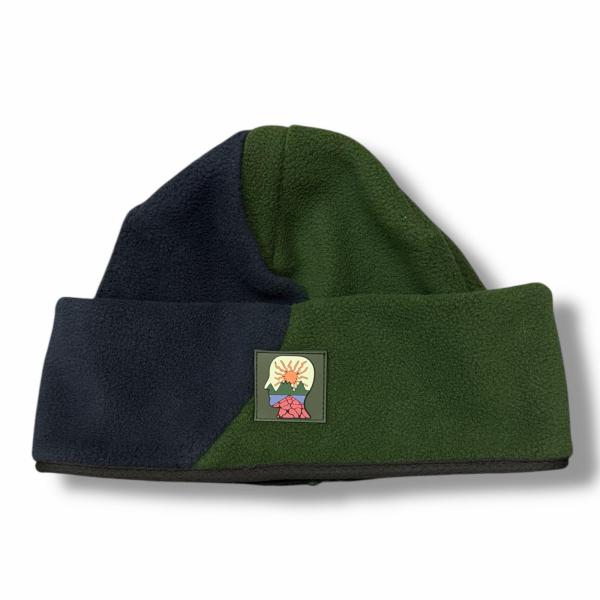 ブランド：BRAIN DEAD（ブレインデッド）商品名：Organic Panel Polar Fleece Beanie型番：BDF25H04004633NY06特徴：ポーラーフリースビーニーフロントラバーロゴ独特なデザイン参考上代：13...