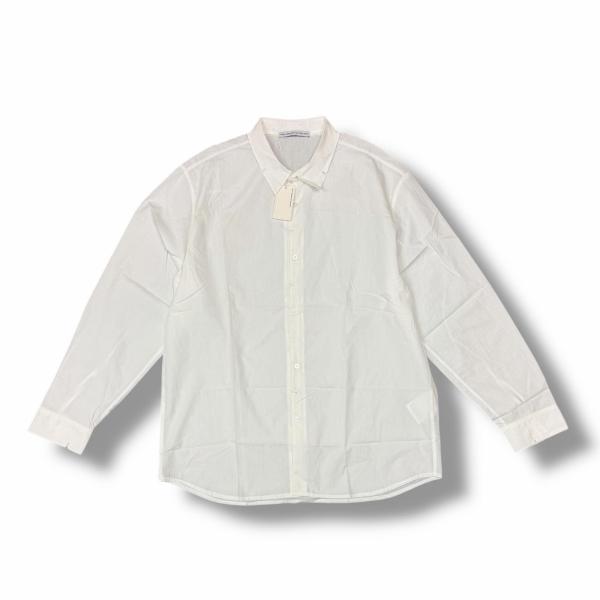 ブランド：Post Archive Faction（ポストアーカイブファクション）商品名：8.0 SHIRT型番：8.0TSC-W特徴：ラウンドカットレギュラーカラーフロントボタンカラー：ホワイト表記サイズ：L肩幅：約52cm、着丈：約80...