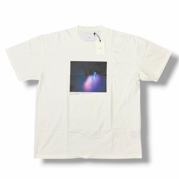 ブランド：stein(ssstein)（シュタイン）商品名：PRINT TEE [ MULTIPLICATION ]型番：ST.877特徴：上質なコットン原料を使用した40/2シルケット天竺を使用したプリントTEE。シルケット加工に加え、バ...
