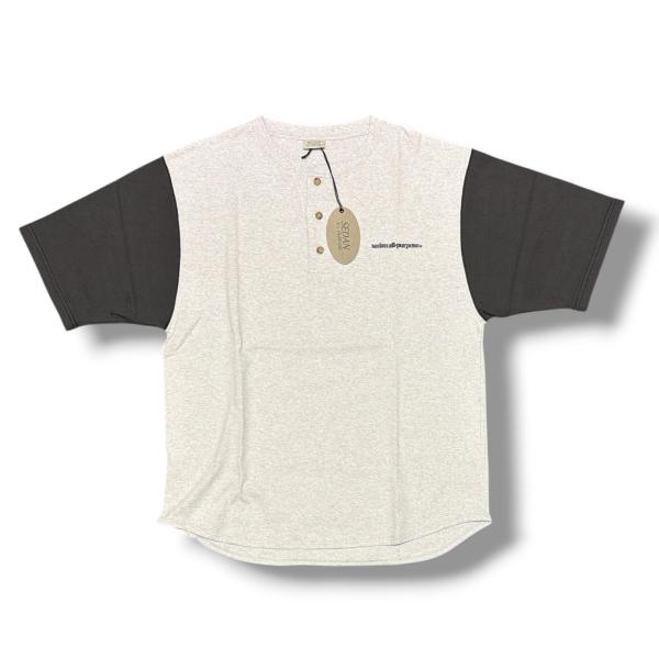 ブランド：SEDAN ALL-PURPOSE（セダンオールパーパス）商品名：Henleyneck Baseball Tee型番：SD25S-CT05特徴：クラシックなヘンリーネックデザインに、現代的なシルエットを融合させた一枚。コットン10...