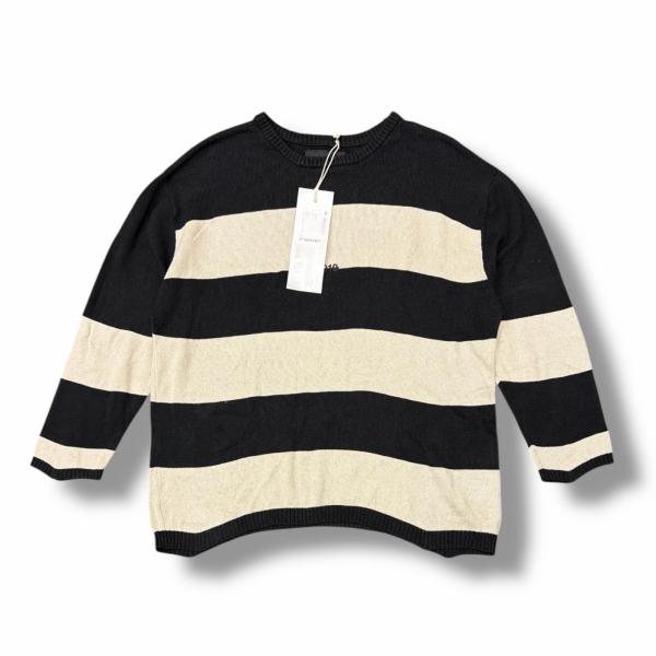 ブランド：A.F ARTEFACT（エーエフアーティファクト）商品名：Border Knit型番：AG-9013特徴：ピッチ広めのボーダーデザイン胸にロゴ刺繍ゆったりとしたシルエットカラー：ブラック x アイボリー表記サイズ：3肩幅：約67...