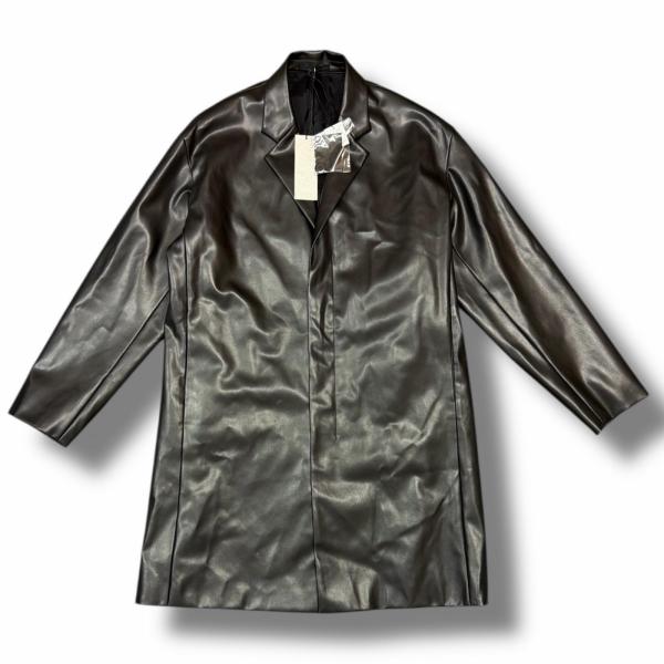 ブランド：LAD MUSICIAN（ラッドミュージシャン）商品名：2025SS FAUX LAMBSKIN LONG JACKET型番：2125-307特徴：フェイクラムレザーを使用したロングジャケット。ストレッチ性の少ないリアルレザーのよ...