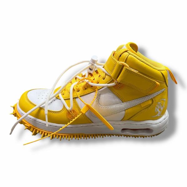 ブランド：NIKE（ナイキ） × OFF-WHITE（オフホワイト）商品名：Air Force 1 Mid SP LTHR "White and Varsity Maize"型番：DR0500-101特徴：ヴァージル・アブローのレガシーが息...
