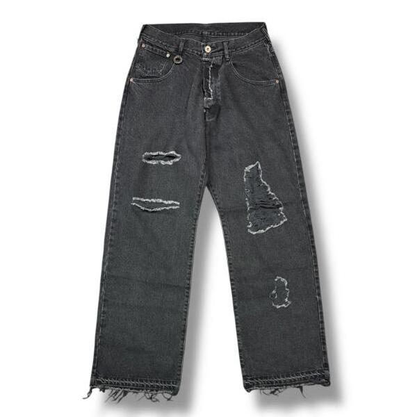 ブランド：SOSHIOTSUKI（ソウシオオツキ）商品名：Crashed Denim Pants型番：S22SGN07DNM特徴：ポケット、前股上を下げ、レングスを長めに取る事で全体的なバランスを下に落としたデニムパンツです。ややゆったりと...