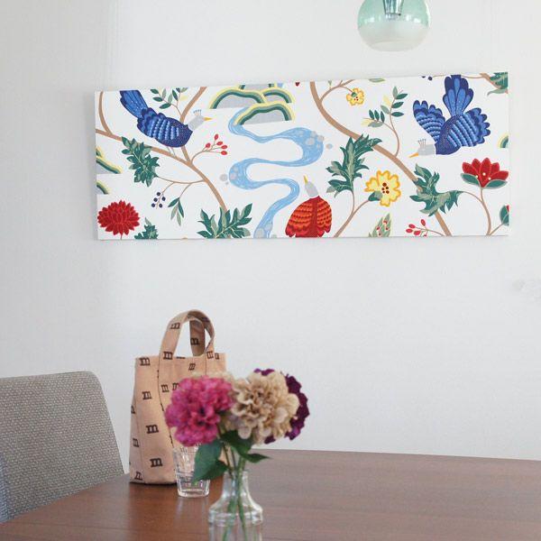 北欧スウェーデンの伝統的テキスタイルアートを暮らしに 生地 ファブリックボード 店舗ディスプレイにも最適