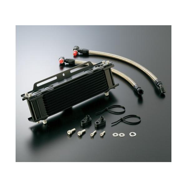 セトラブ製コアとアールズ製フィッティング&amp;ホースで耐久性に優れた高品質なオイルクーラー。 パワーアップされたエンジンの上がりがちな油温を一定に保ち、エンジンのコンディションを維持します。●オイルラインは、エンジンやマフラーに接触しな...