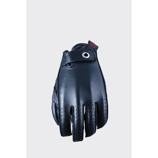 FIVEのレディースモデルは通常モデルのダウンサイズ仕様ではなく独自に調査、設計、開発が行われた女性向けサイズとなっております。指の長さや細さ・手の厚み・骨格・ナックルの大きさなど目に見えない部分まで女性向けに再設計、再構築されています。