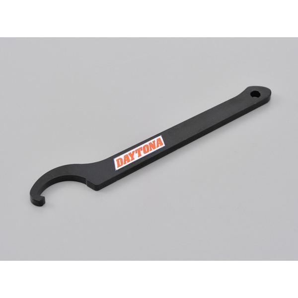 ステムナット専用工具のフックレンチ。オフロードからロード、ミニまで使用可能。鉄素材をレーザーカットすることによりナットの引っ掛かり精度を向上。材質：スチール製厚み：6mm対応ナット径：36-48mmメーカー品番　 97642*ゆうパケット/...