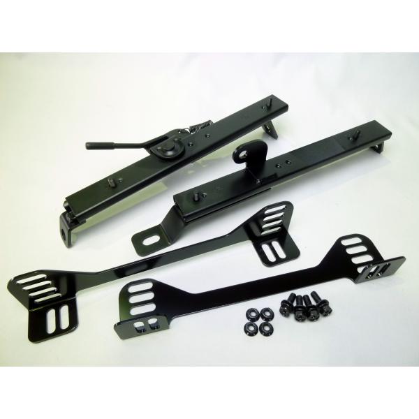 横止め（サイドマウント）シート専用ローポジションシートレール 適合車種 BRZ/FT-86： ZC6/ZN6 運転席（右側） 適合シート レカロSP-G/スパルコREV、REV2 ブリッドZETA、ARTIS、EXAS、GARDIS その他...