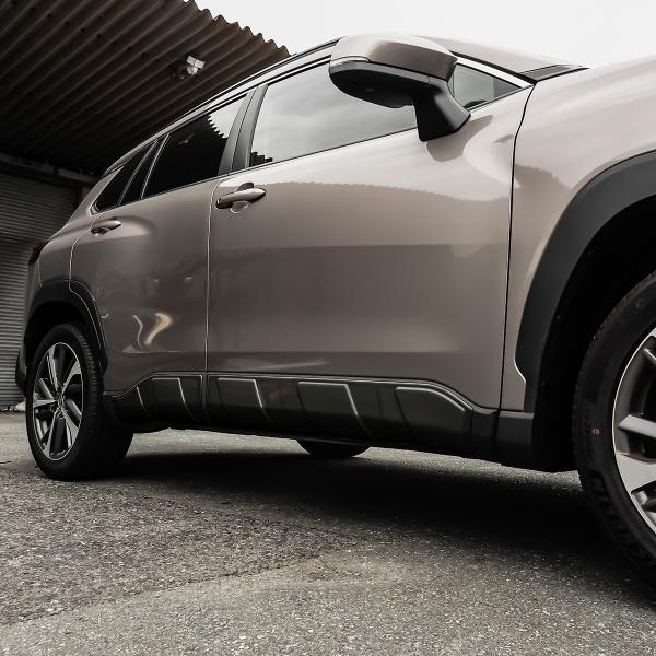 【適合情報】車種：トヨタ カローラクロス型式：ZSG10/ZVG11/ZVG15年式：2021(令和3)年9月〜※2WD・4WD/ガソリン・ハイブリッド対応※年式・グレード・オプション等により適合しない場合がございます。形状・サイズ等をご確...