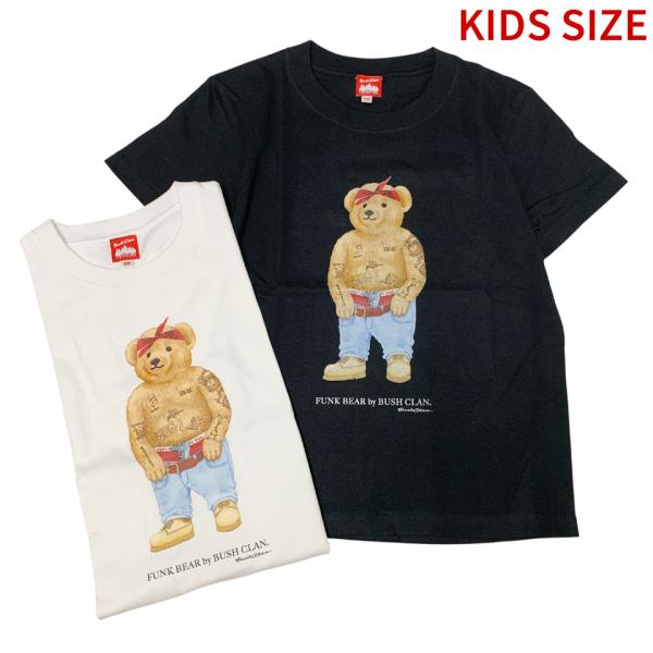 FUNK BEARを手掛けていた某ブランドのデザイナーがクマと共に移籍しスタートしたブランドBUSH CLAN。多数のタトゥーが刻まれたベアが特徴の一枚。いかつさと可愛さが共存したデザインとなっています。90年代のHIPHOP好きならニヤリ...