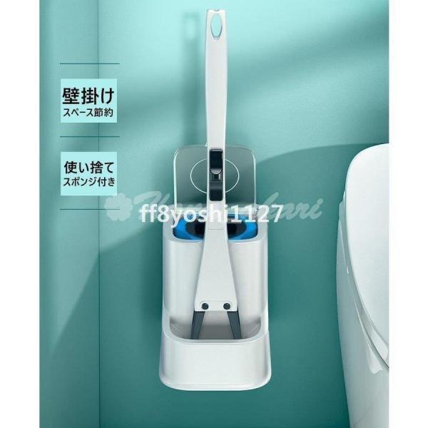 取替式スポンジがフチ裏までズバッとかきとる！これだけでラクラク汚れスッキリ洗剤付きのトイレクリーナー。【セット内容】本体ブラシ+取り替え用ブルースポンジ10枚【トイレクリーナー】ブラシヘッドには、トイレ内を洗浄する洗浄剤が含まれており、すぐ...