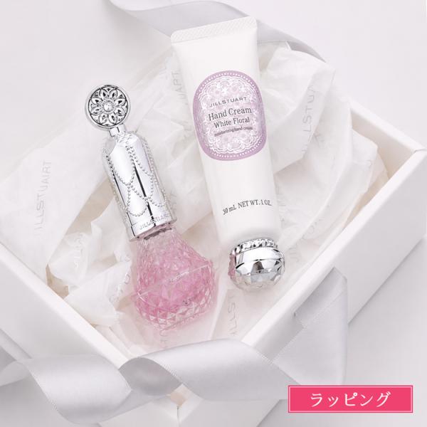 ジルスチュアート ネイルオイル ハンドクリーム セット■ホワイトフローラル ハンドクリーム手肌になじみやすく、しっとりうるおいを与えながらベタつきにくいハンドクリーム。シアバターや保湿成分を配合し、やわらかくなめらかな手肌に整えます。ホワイ...