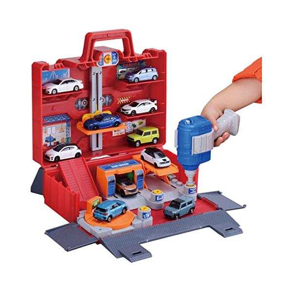 【商品名】　タカラトミー トミカ にぎやか4アクション トミカ 整備基地ボックス ミニカー おもちゃ 3歳以上 【商品説明】　・(c) TOMY・単3形アルカリ乾電池2本使用(電池は別売です。) ※誤飲防止のため、電池ケース蓋に「ネジ止め式...