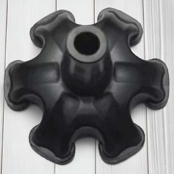 エムズハウス は 介護用品 をお届けする専門店です商品名 先ゴム 杖 つえ ゴムチップ自立接地面が広がり安定した歩行につながります休憩時に手を放しても自立するので便利です交換の仕方はページに記載しています交換する杖本体の直径を必ず確認してく...